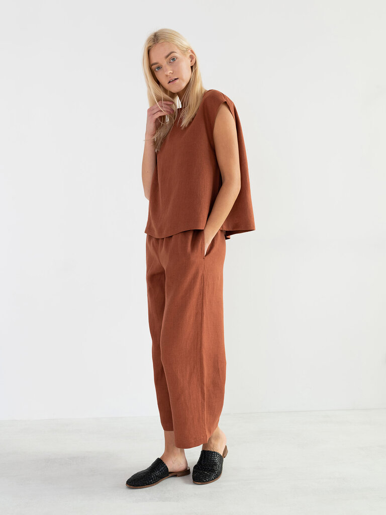Sustainable Linen Tops | Love and Confuse