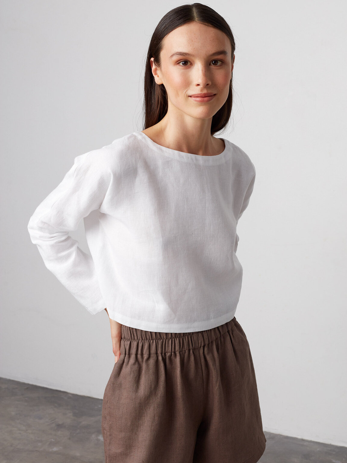 IVY Cropped Linen Top - Love and Confuse